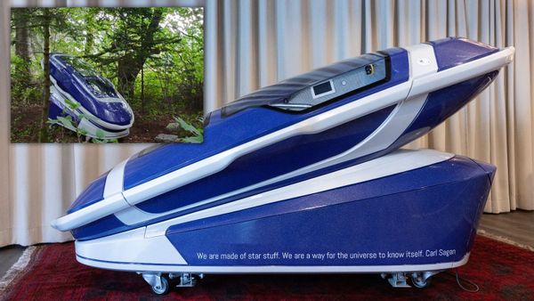 Real Pic of 'Suicide Pod' Used by US Woman To Take Own Life in Swiss ... Real Pic of 'Suicide Pod' Used by US Woman To Take Own Life in Swiss ...